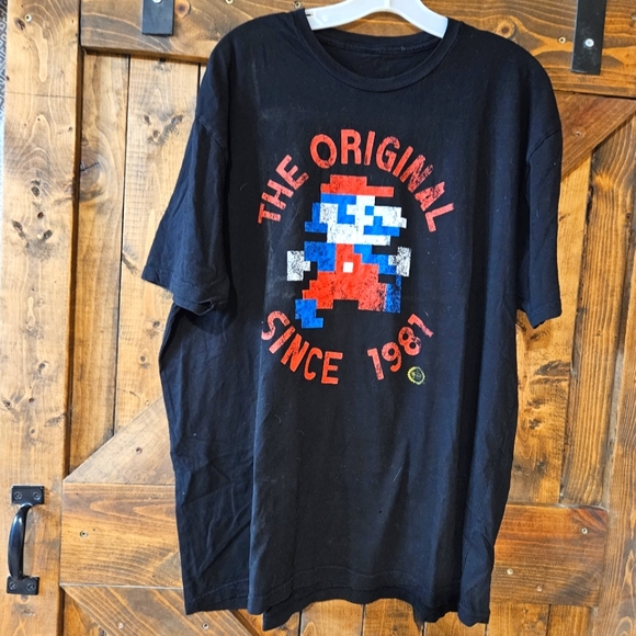 Nintendo | Shirts | Mens Xxl Nintendo Super Mario Brothers Tshirt ...